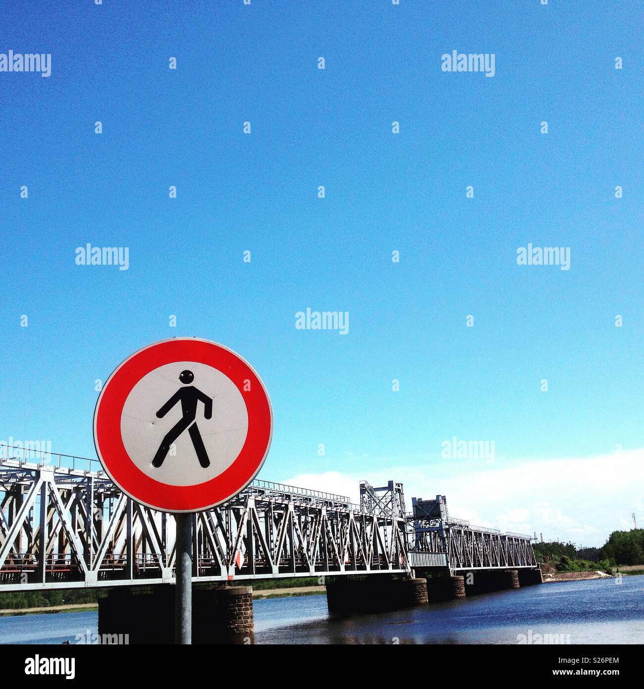 Creativity road sign hi-res stock photography and images - Alamy
