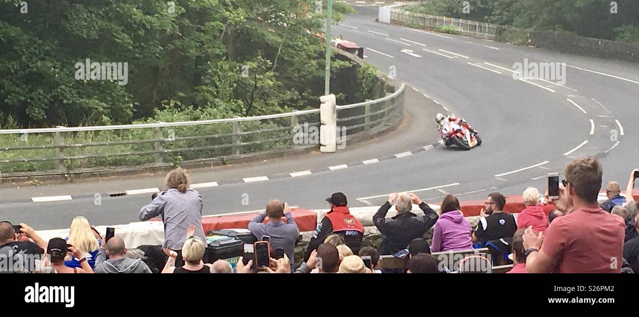 Isle of man tt superbike race hi-res stock photography and images - Alamy