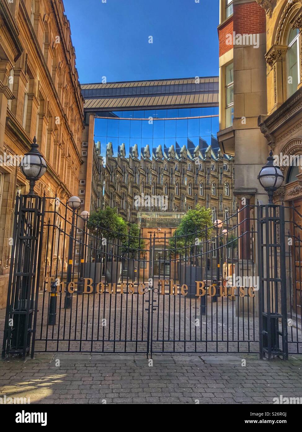 New and old buildings in leeds hi-res stock photography and images - Alamy