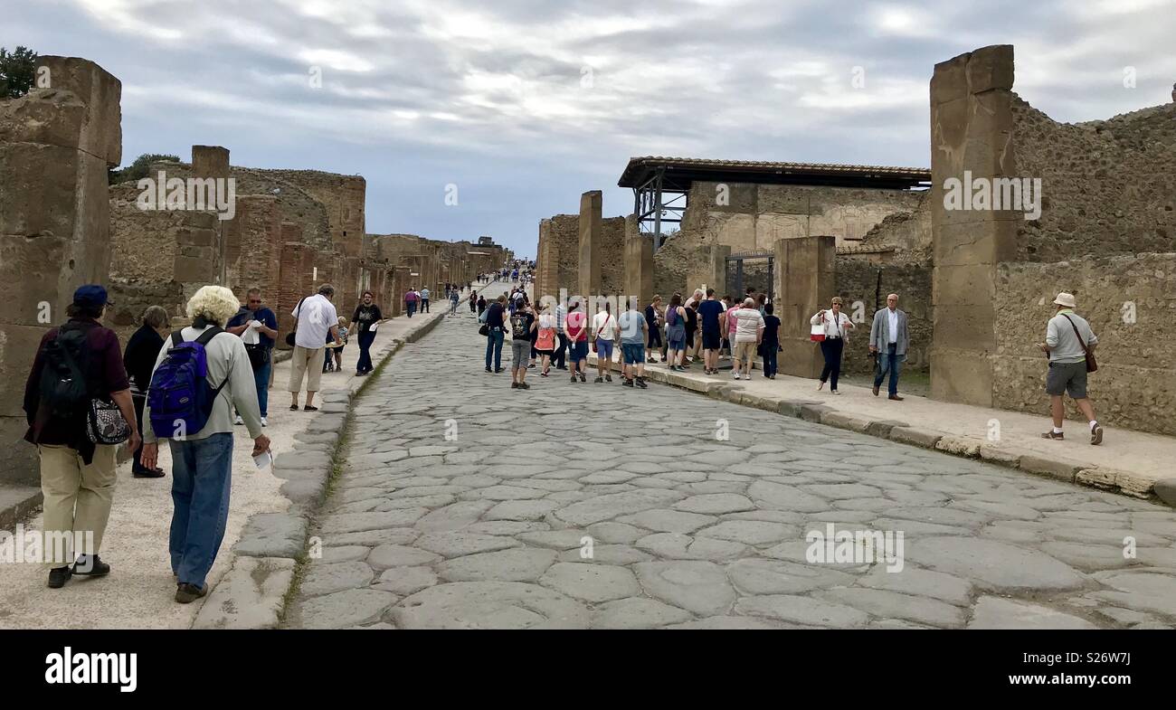 Pompeii scenery hi-res stock photography and images - Alamy