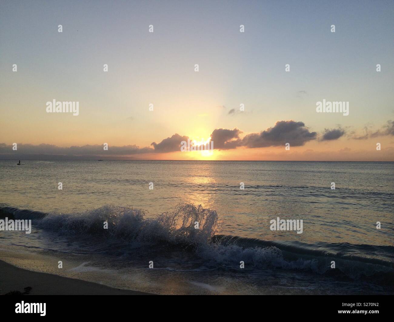 Splash of ocean water hi-res stock photography and images - Alamy