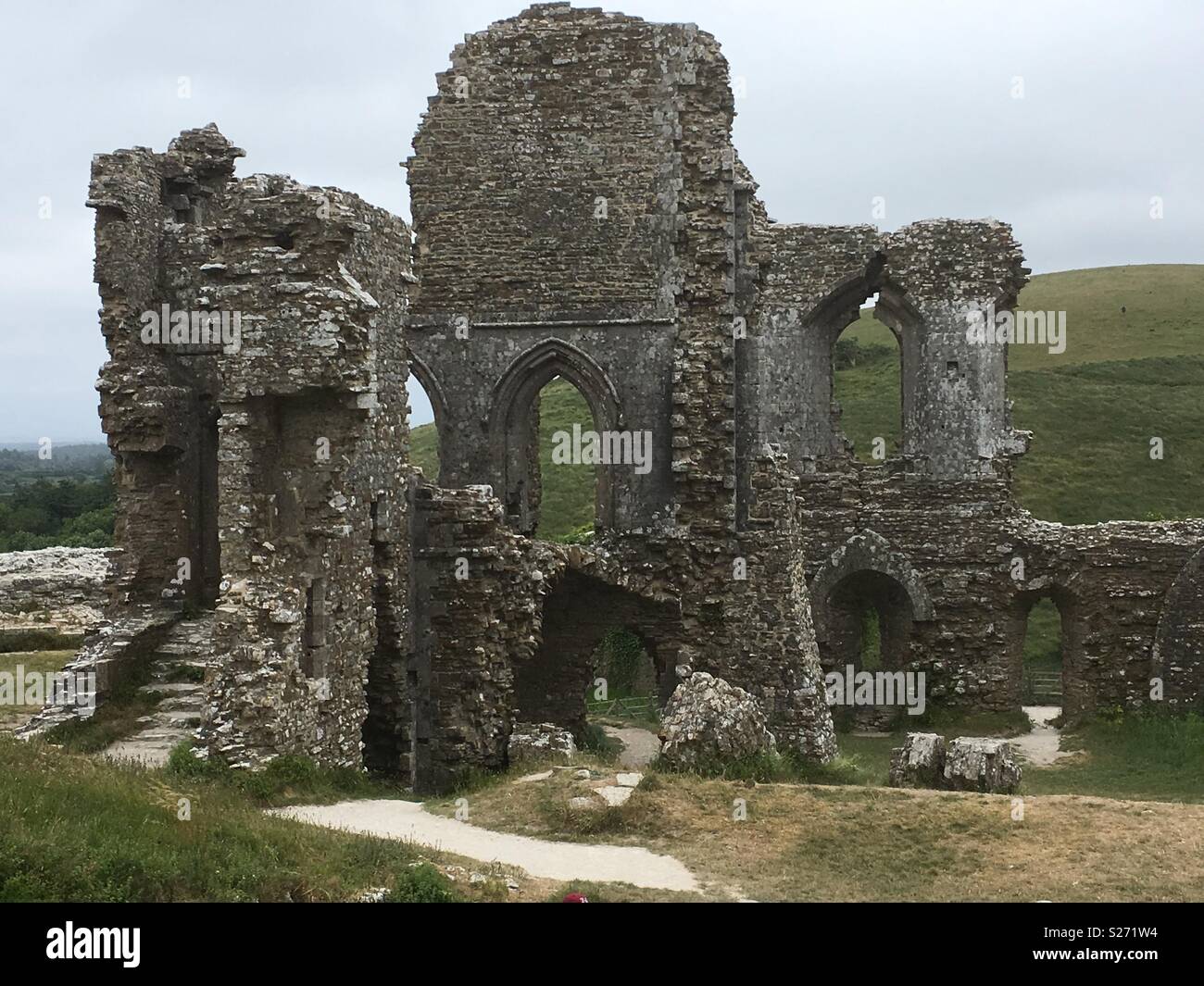 Corfe Castle ruins Dorset Stock Photo - Alamy