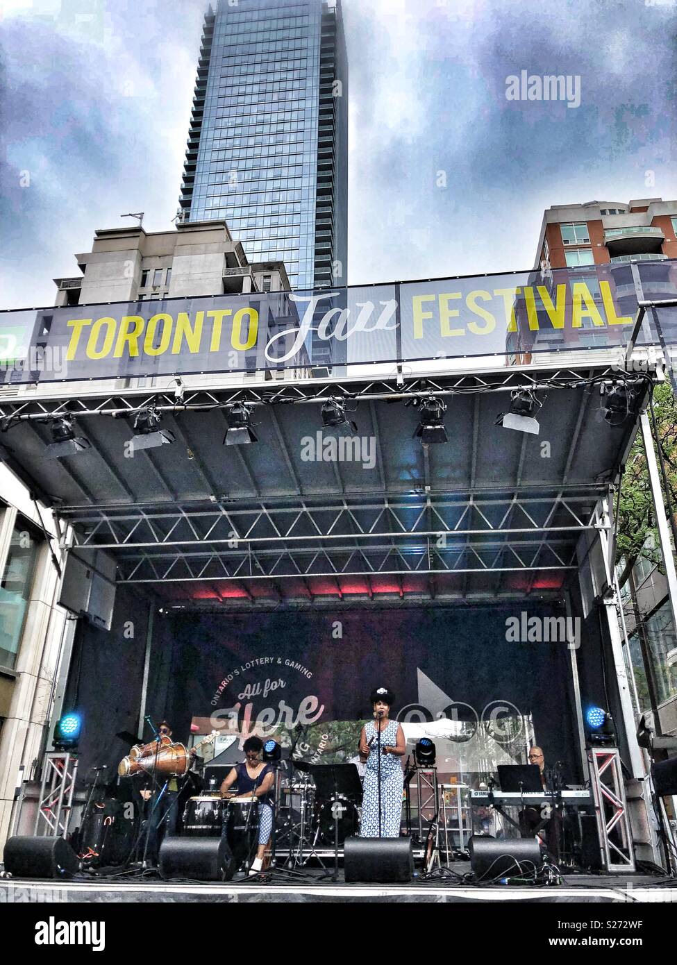 Td jazz festival hi-res stock photography and images - Alamy