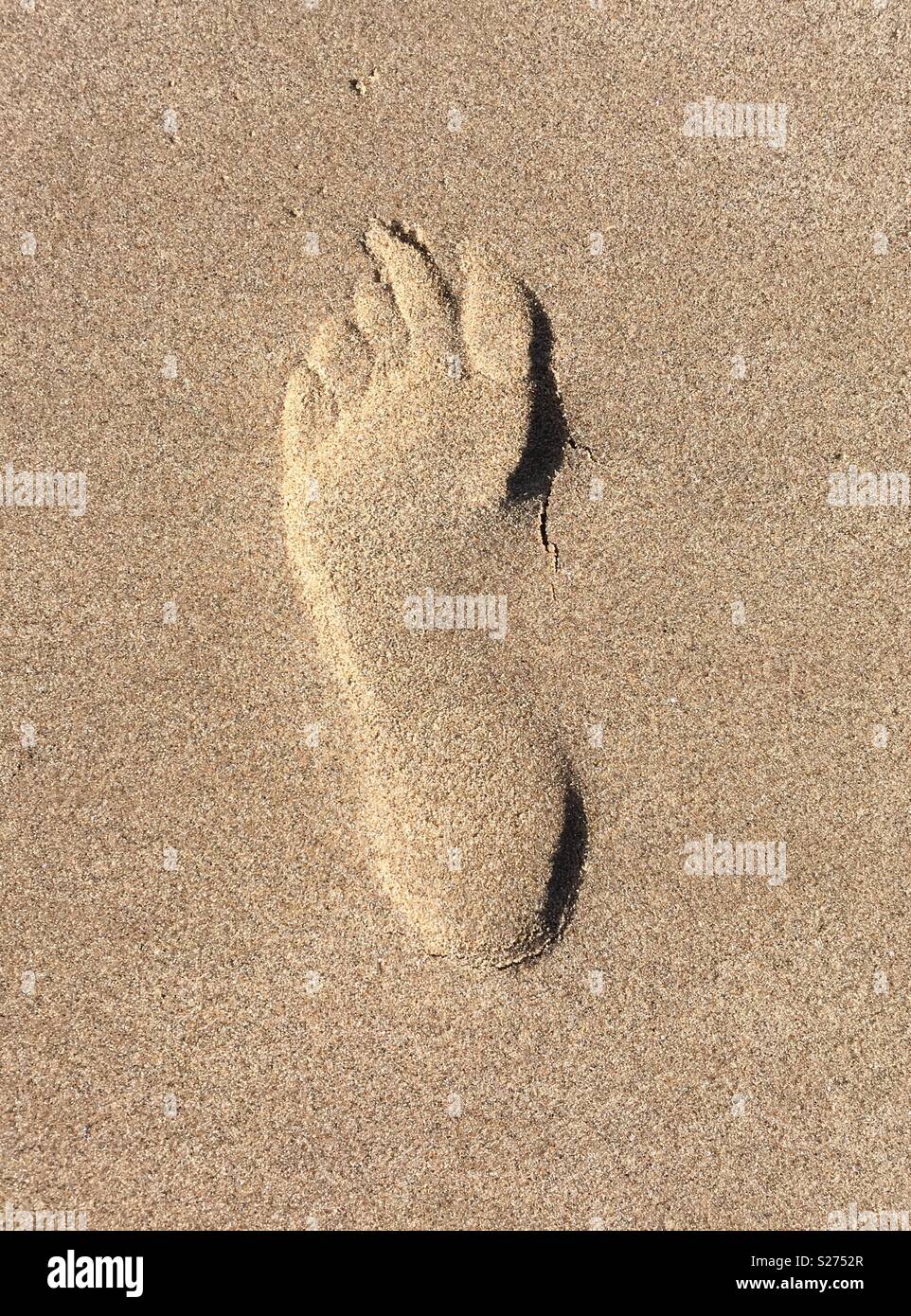 Raised footprints hi-res stock photography and images - Alamy