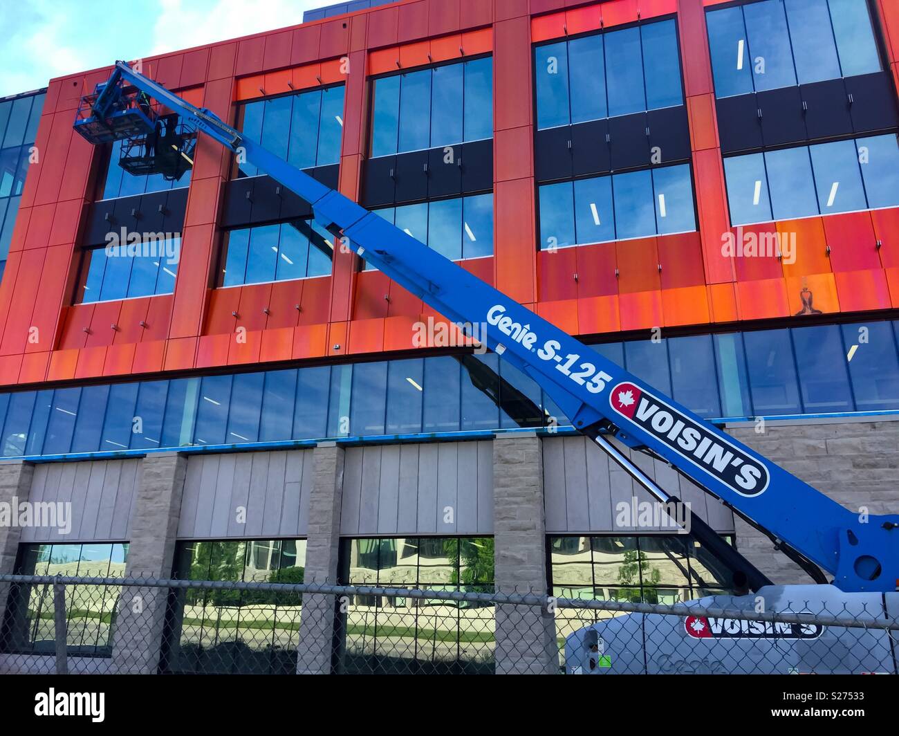Extended construction crane hi-res stock photography and images - Alamy