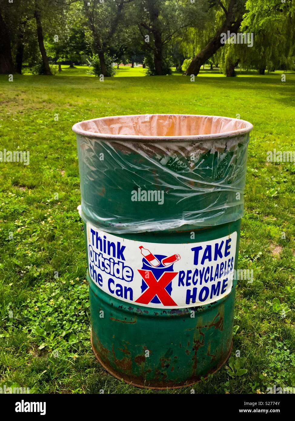 Recycling message vertical Stock Photo - Alamy