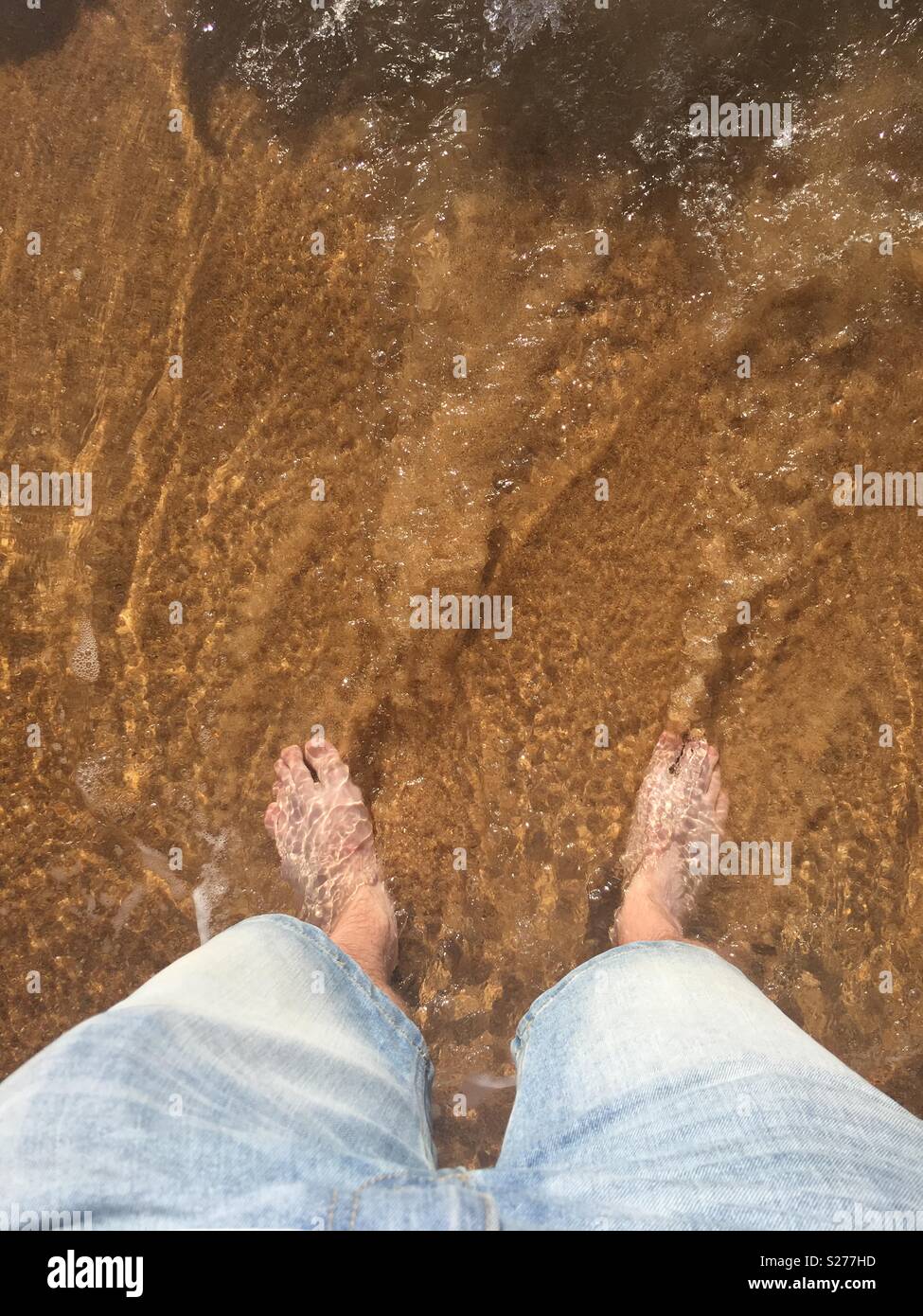 Ocean feet hi-res stock photography and images - Alamy