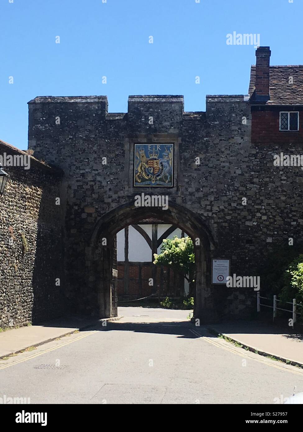 Winchester cathedral gate hi-res stock photography and images - Alamy