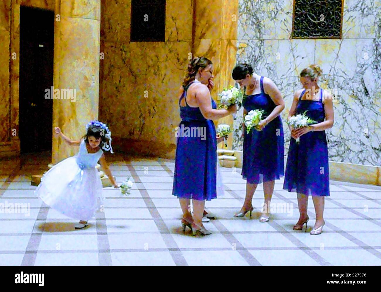 Hurry up and wait hi-res stock photography and images - Alamy