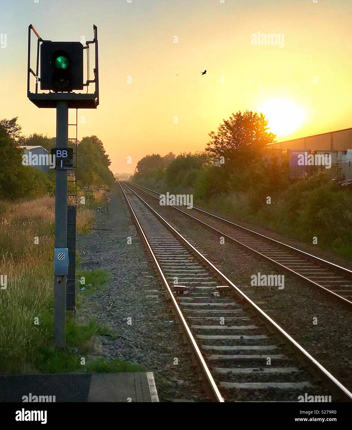 Train sunset hi-res stock photography and images - Alamy