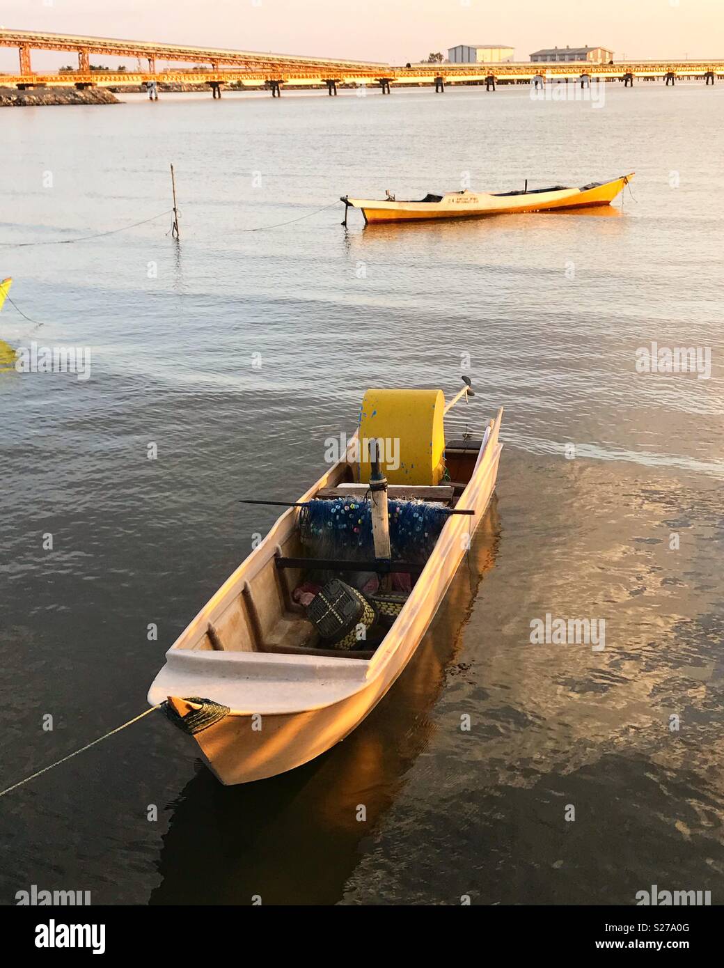 Fishing boat propped up hi-res stock photography and images - Alamy