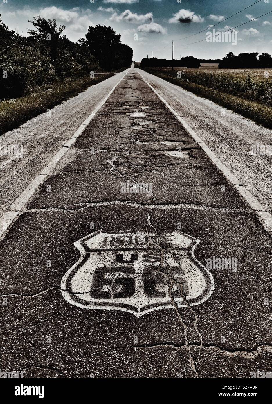 Route 66 road driving hi-res stock photography and images - Alamy