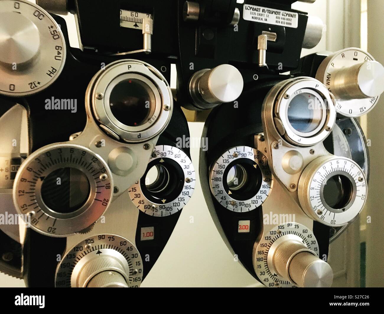 Eyesight test hi-res stock photography and images - Alamy