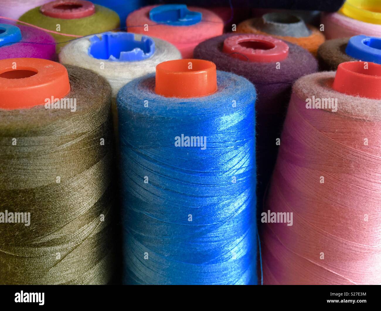 Sewing thread reels hi-res stock photography and images - Alamy