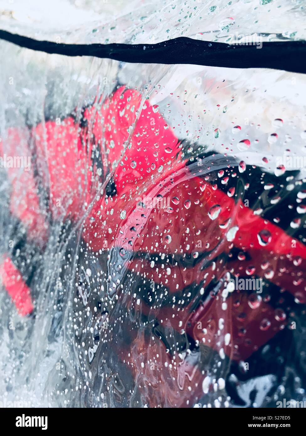 Raining cover hi-res stock photography and images - Alamy