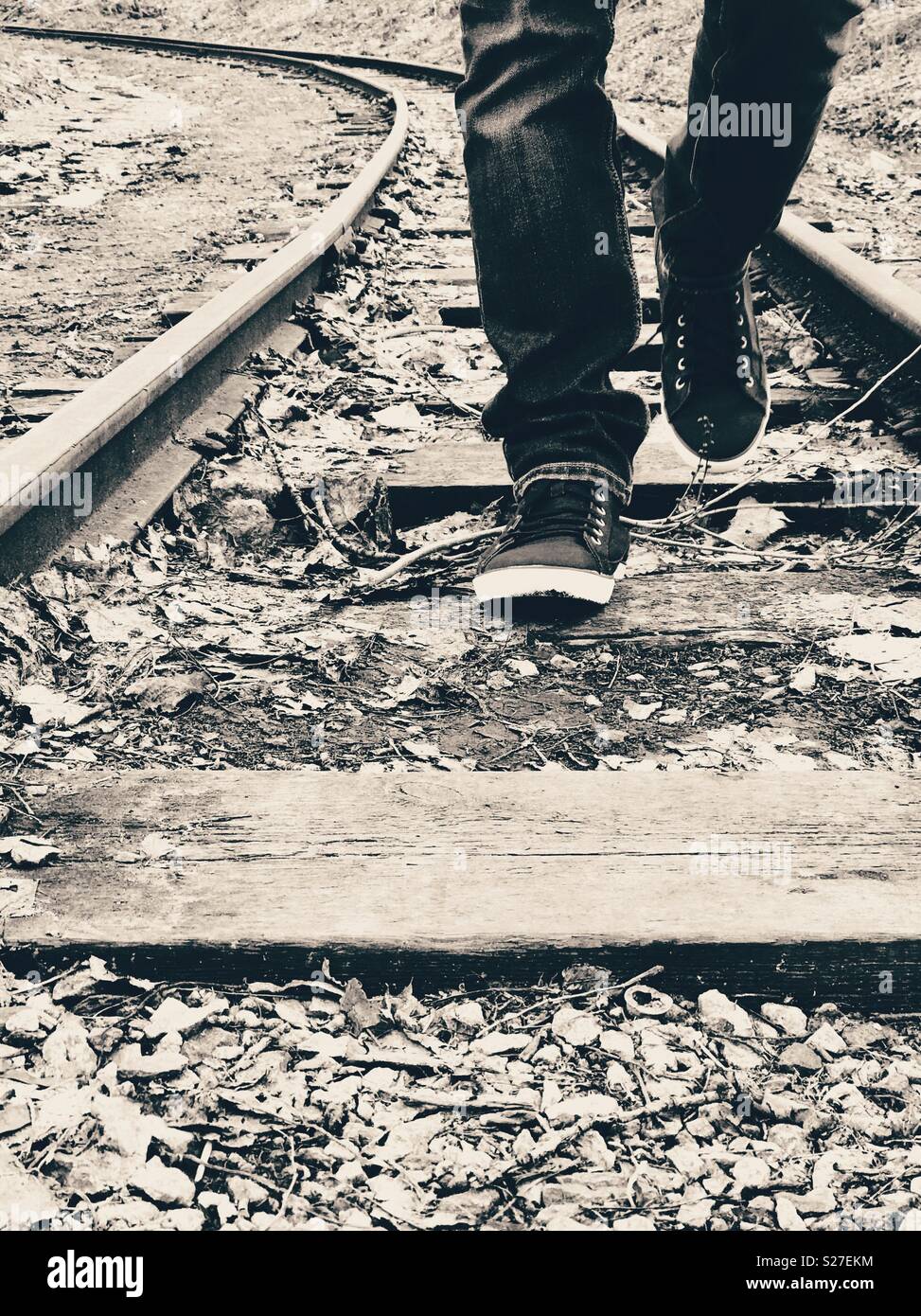 Rails black white hi-res stock photography and images - Alamy