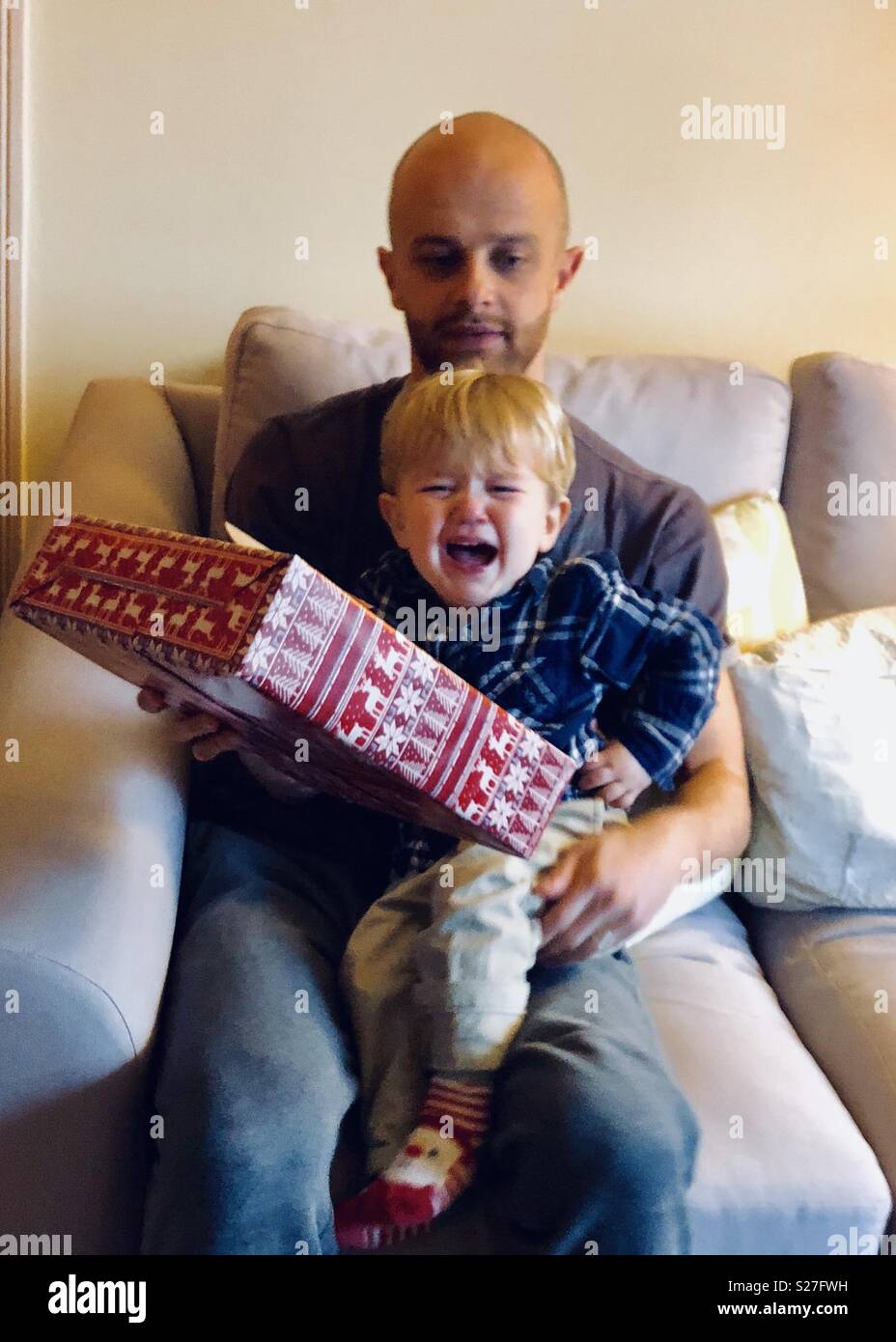 Present opening hi-res stock photography and images - Alamy