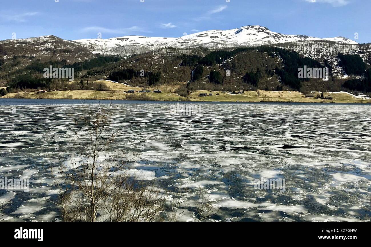 Norway frozen hi-res stock photography and images - Alamy