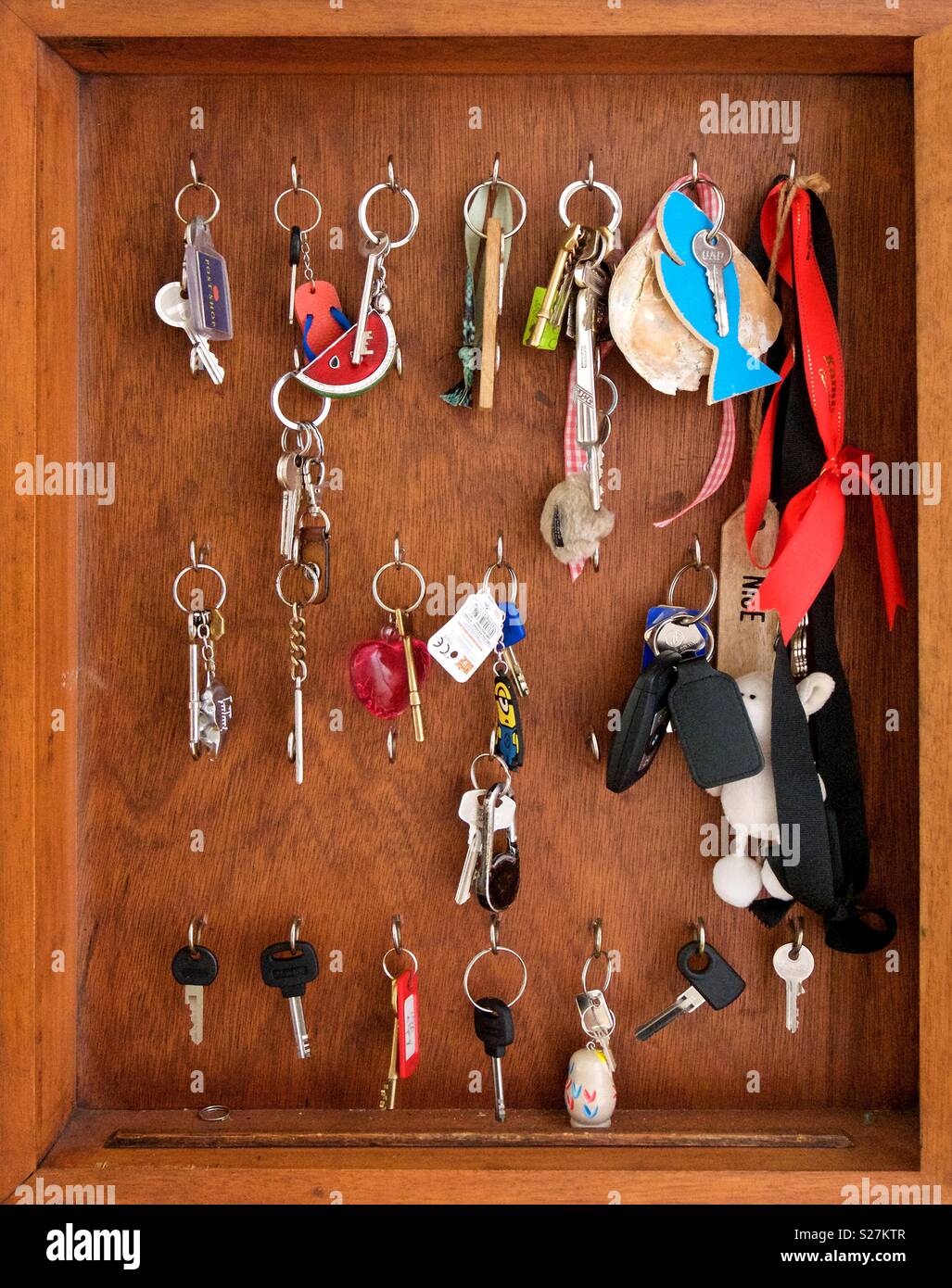 Cabinet key hi-res stock photography and images - Alamy