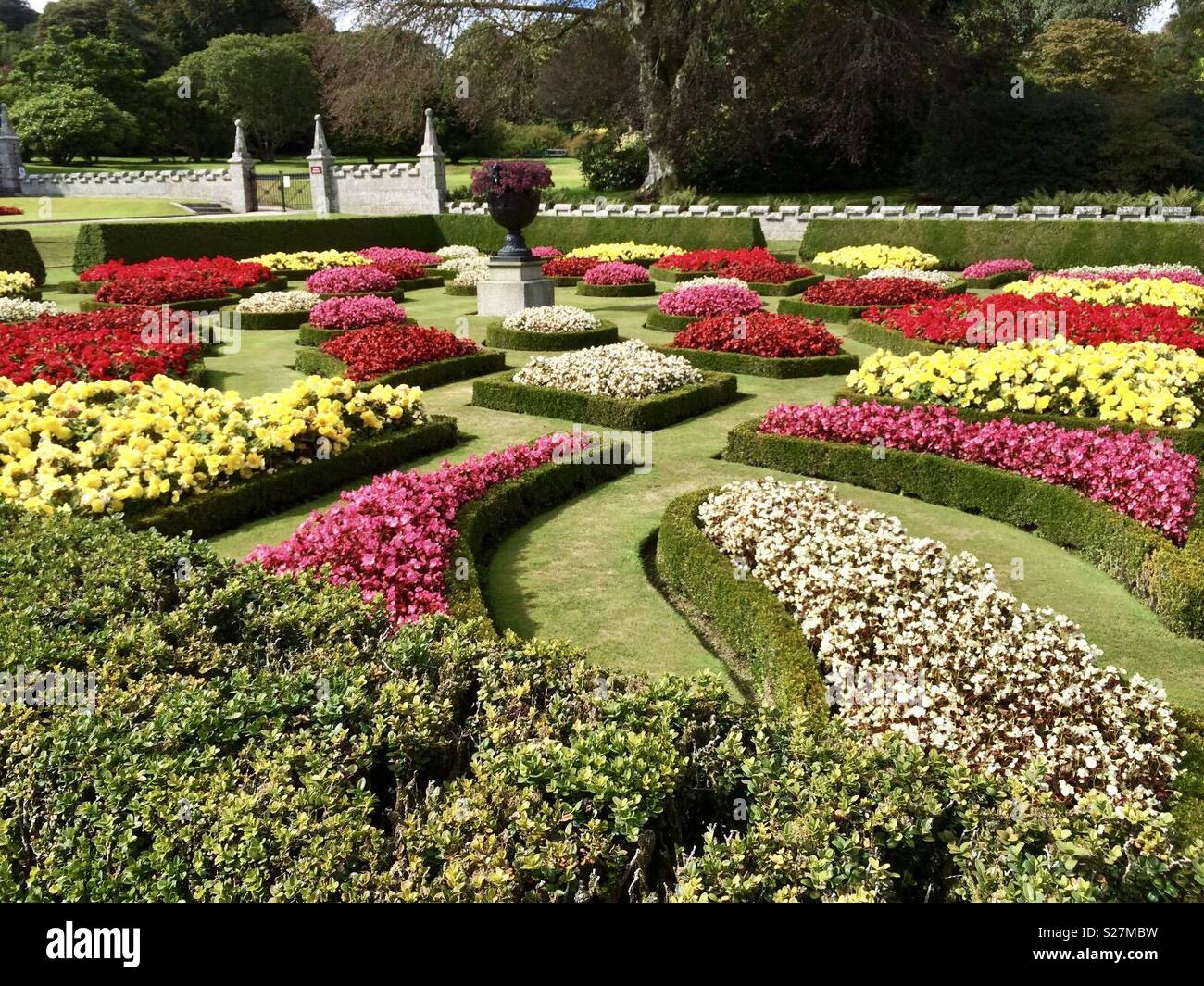 Lanhydrock house gardens hi-res stock photography and images - Alamy