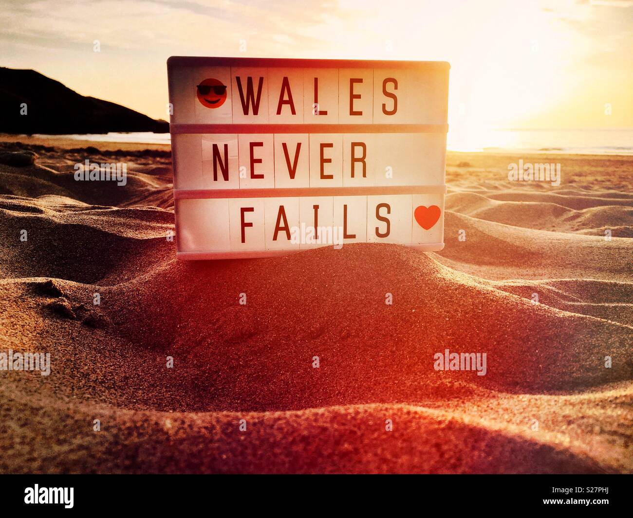 Beach fails hi-res stock photography and images - Alamy