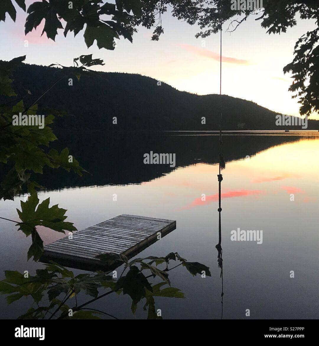 Ropeswing hi-res stock photography and images - Alamy