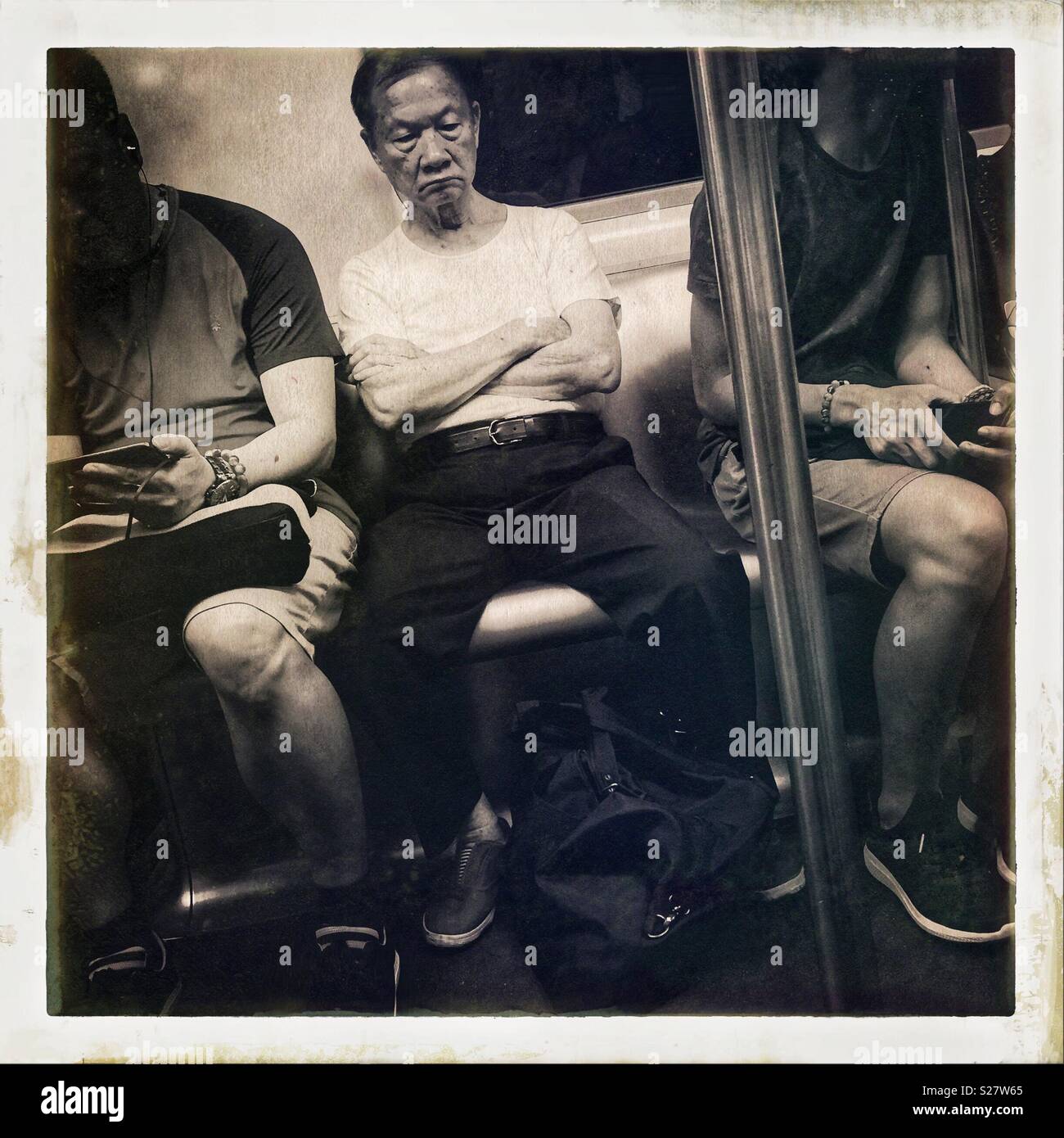 Grumpy looking man hi-res stock photography and images - Alamy