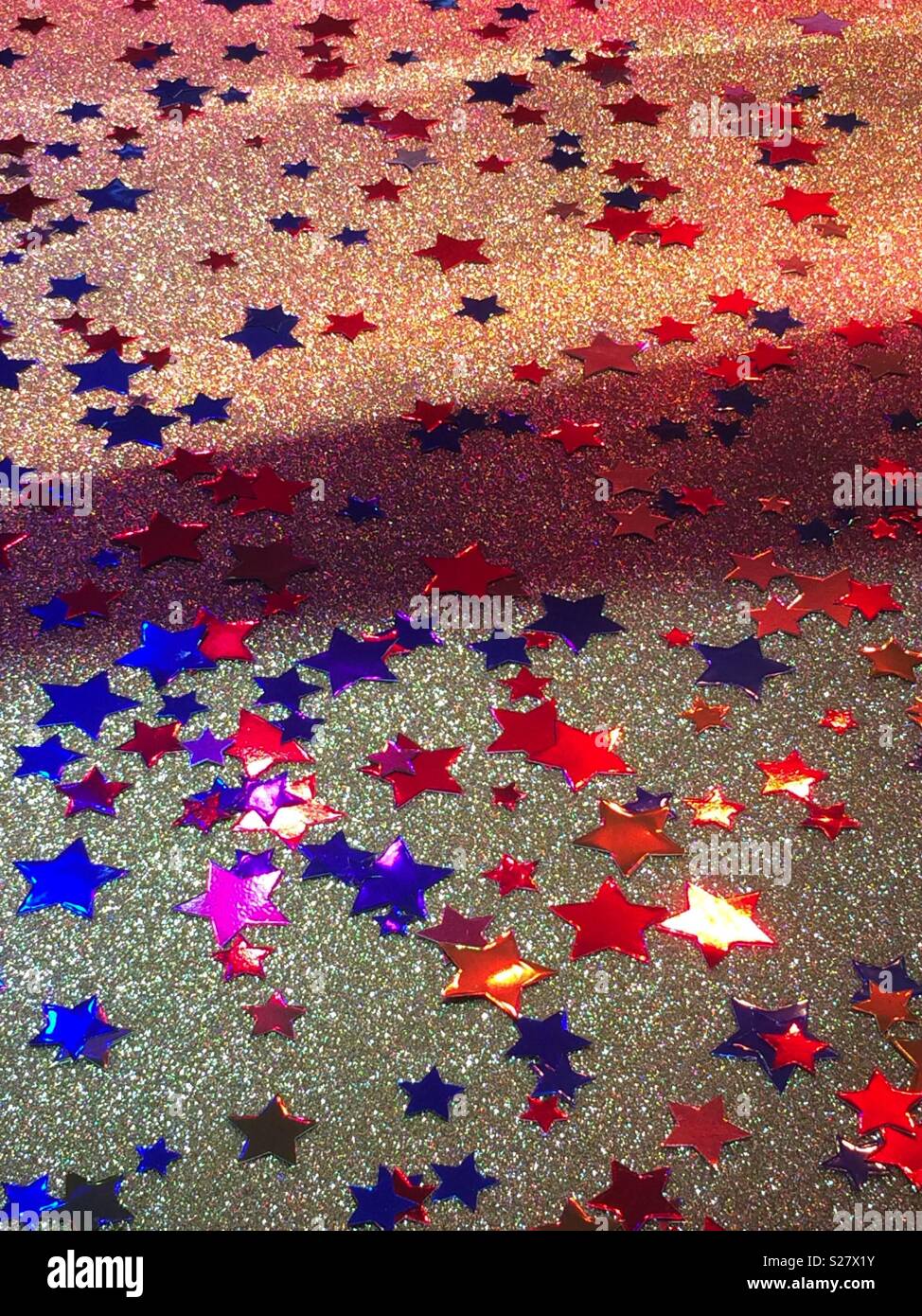Confetti dance hi-res stock photography and images - Alamy