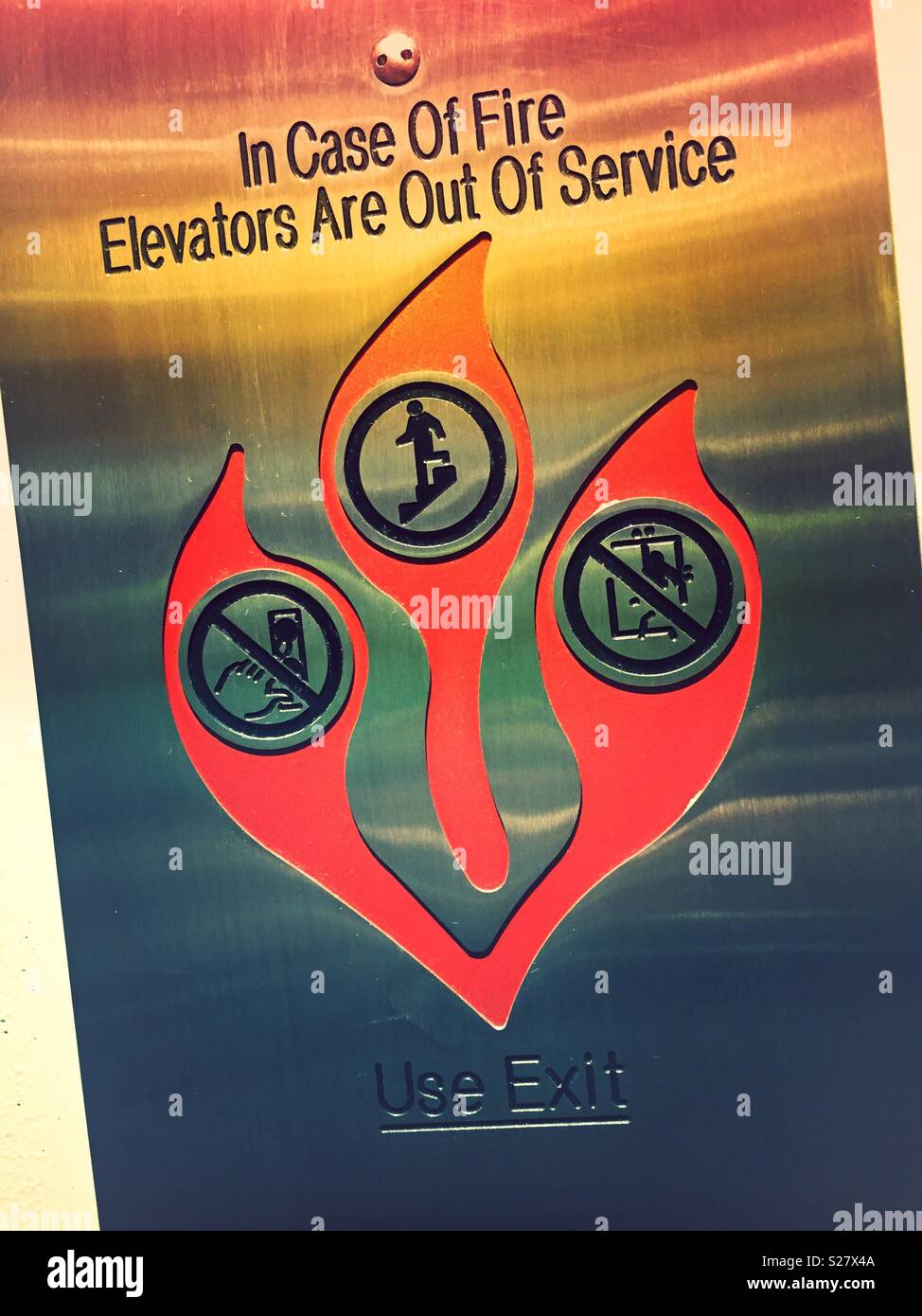 Fire alert signage, USA Stock Photo - Alamy