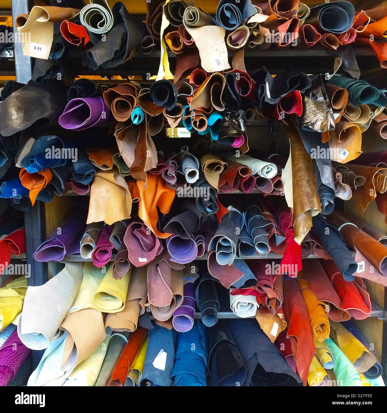 Leather shop hi-res stock photography and images - Alamy