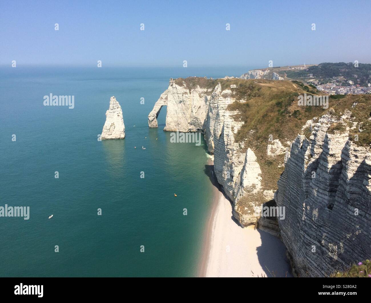 Normandy rocks sea hi-res stock photography and images - Alamy