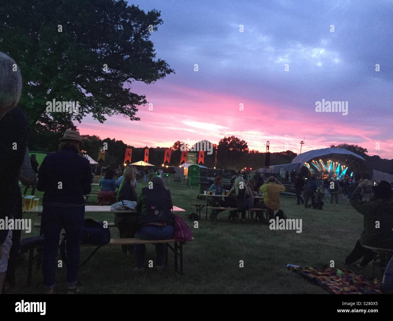 Festival sunset hi-res stock photography and images - Alamy