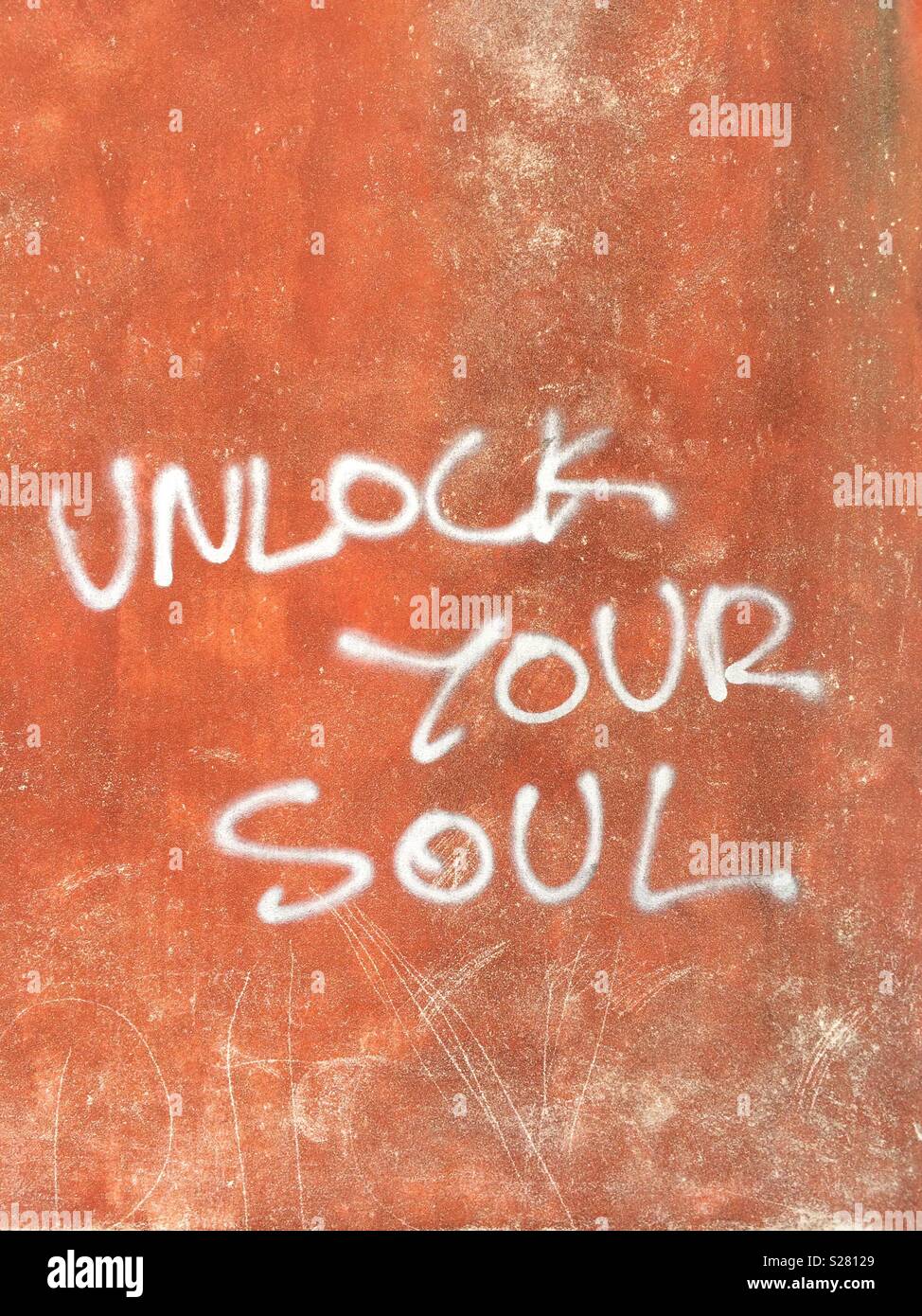 Wall message hi-res stock photography and images - Alamy