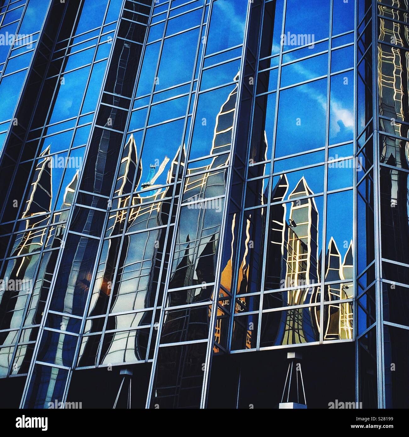 Skyscraper towers hi-res stock photography and images - Alamy