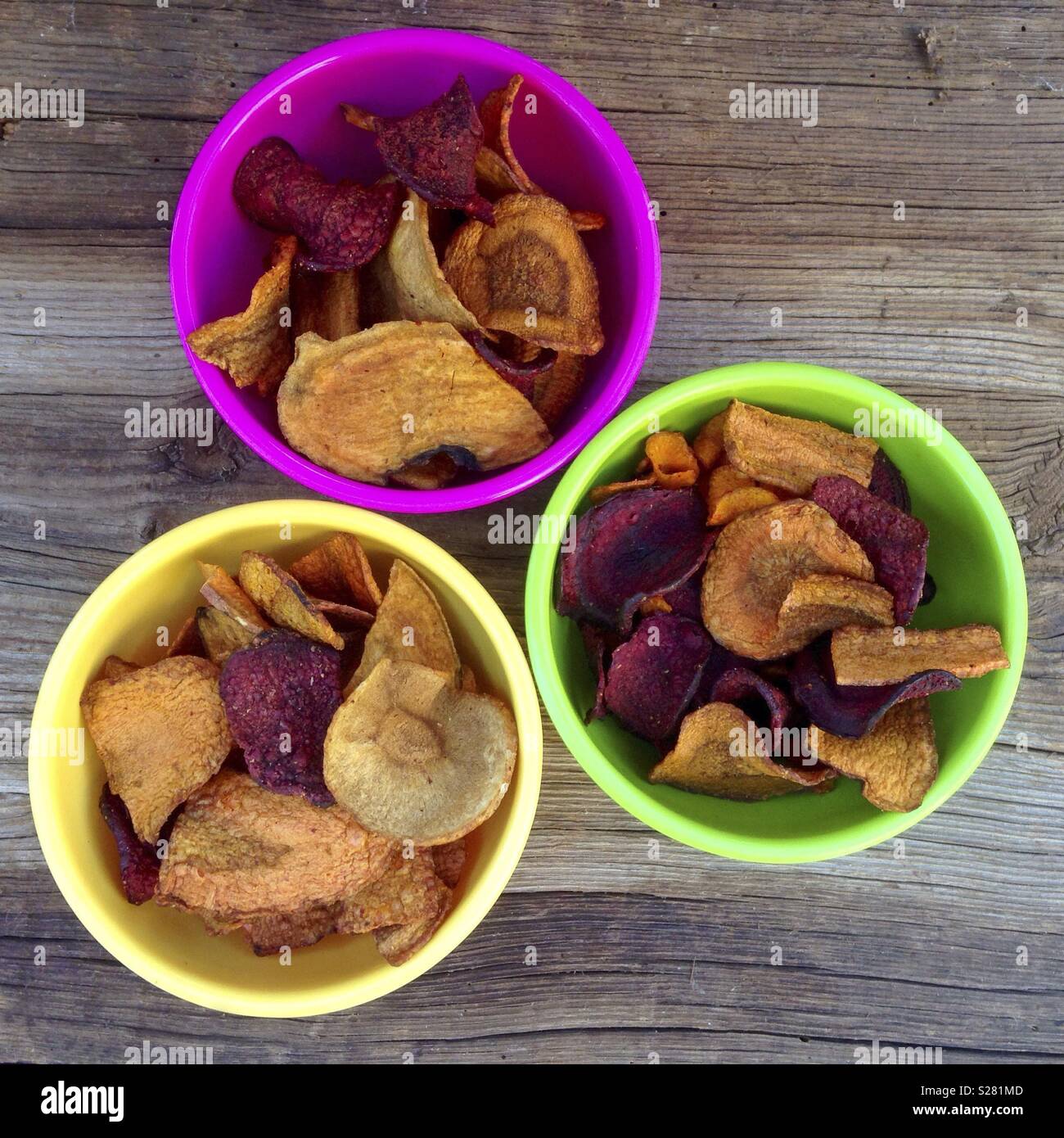 Vegetable chips hi-res stock photography and images - Alamy