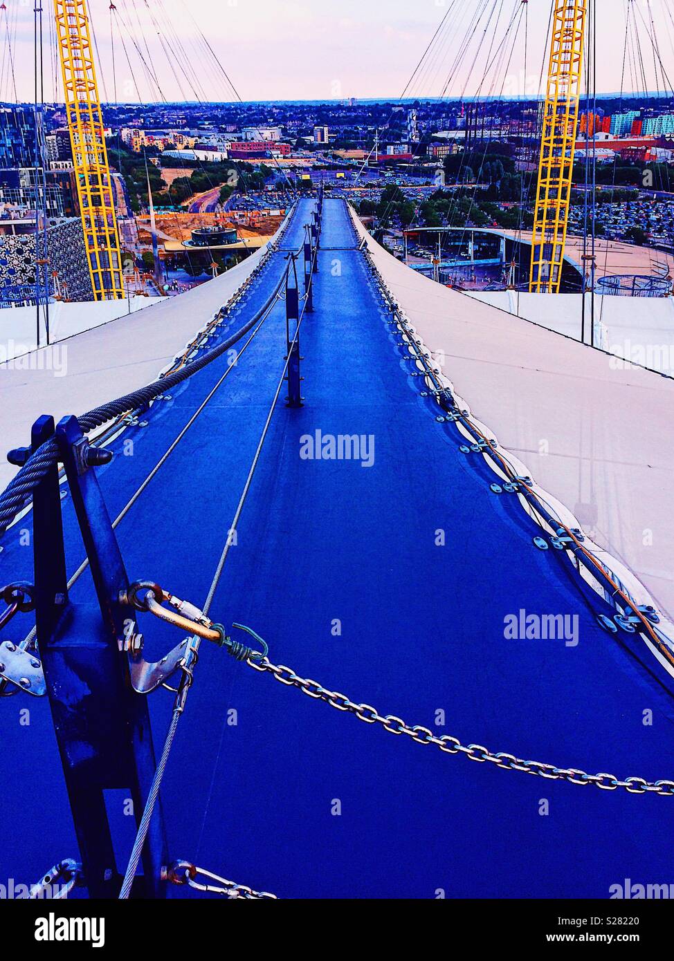 Roof walk at the o2 hi-res stock photography and images - Alamy