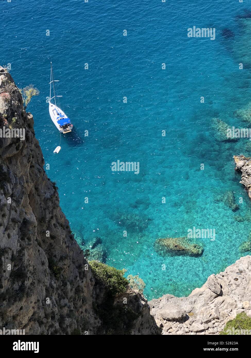Capri by boat hi-res stock photography and images - Alamy