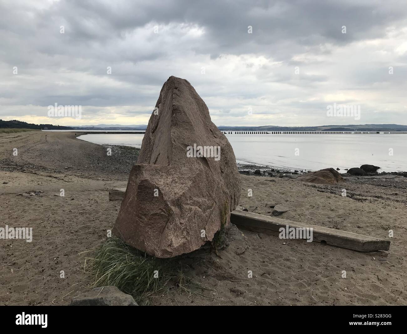 Cramond beach hi-res stock photography and images - Alamy