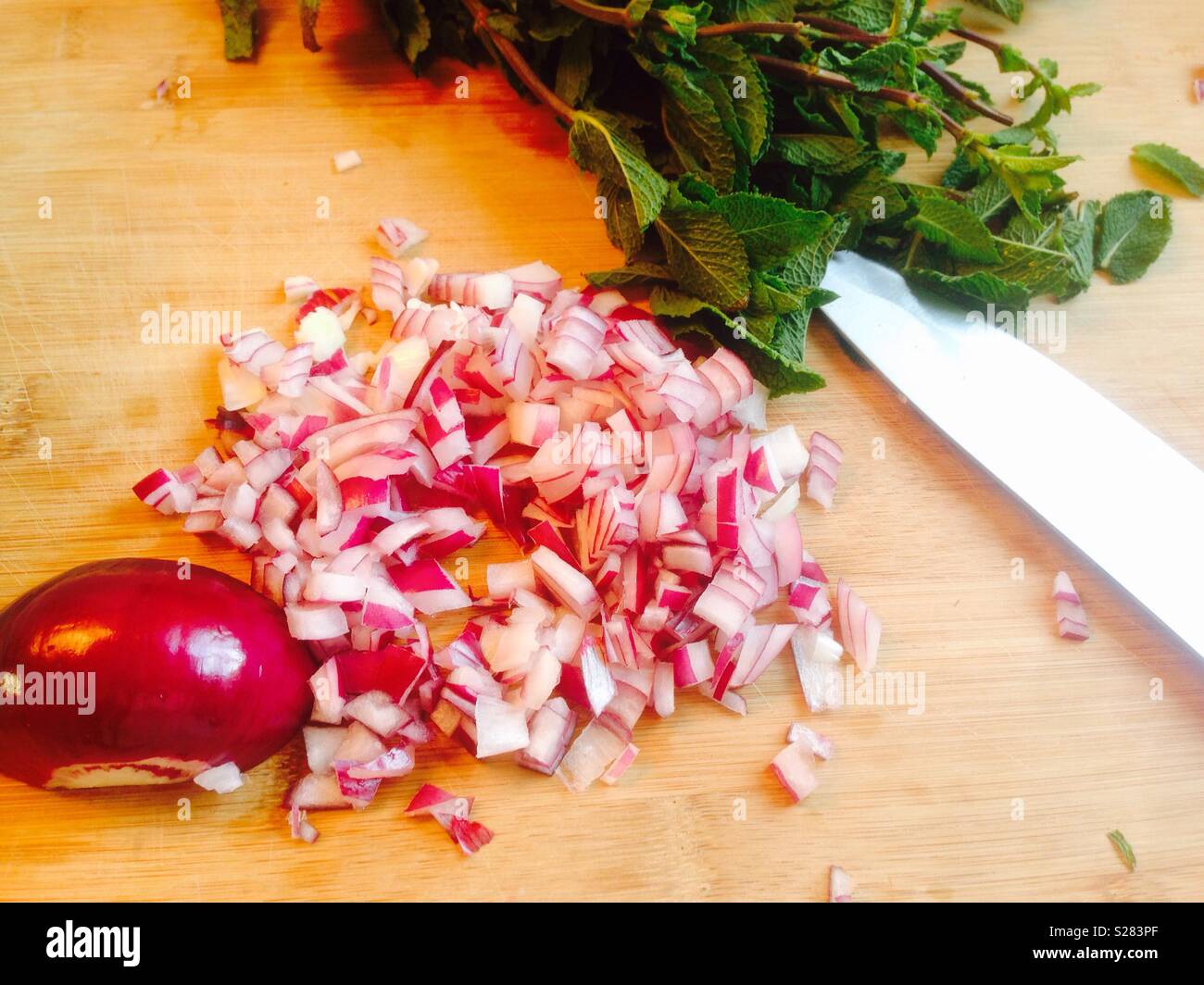 Chopped mint hi-res stock photography and images - Alamy