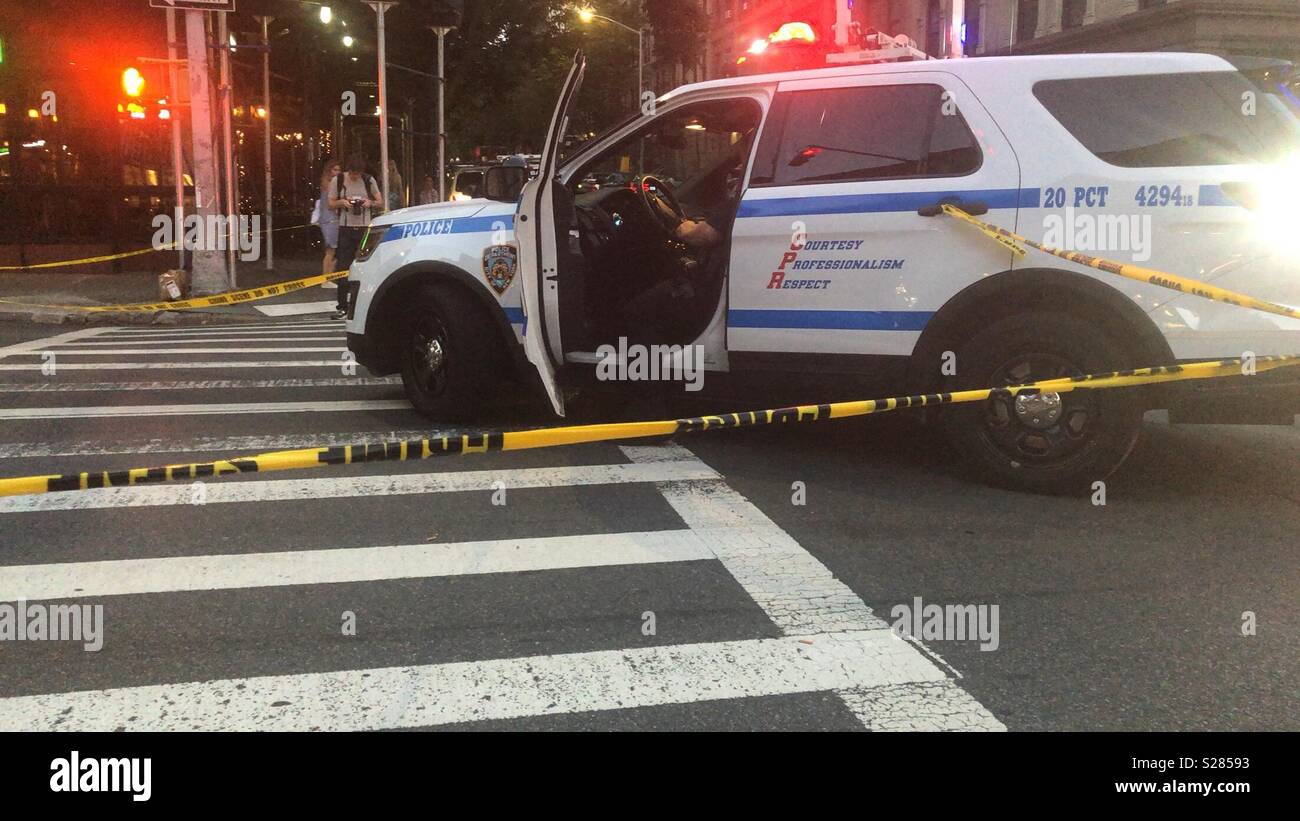 A crime scene in Manhattan have to be respected to everybody Stock ...