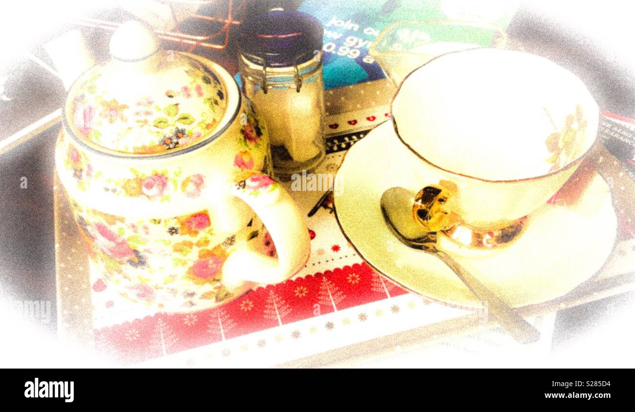 Vintage Tea Stock Photos & Vintage Tea Stock Images - Alamy