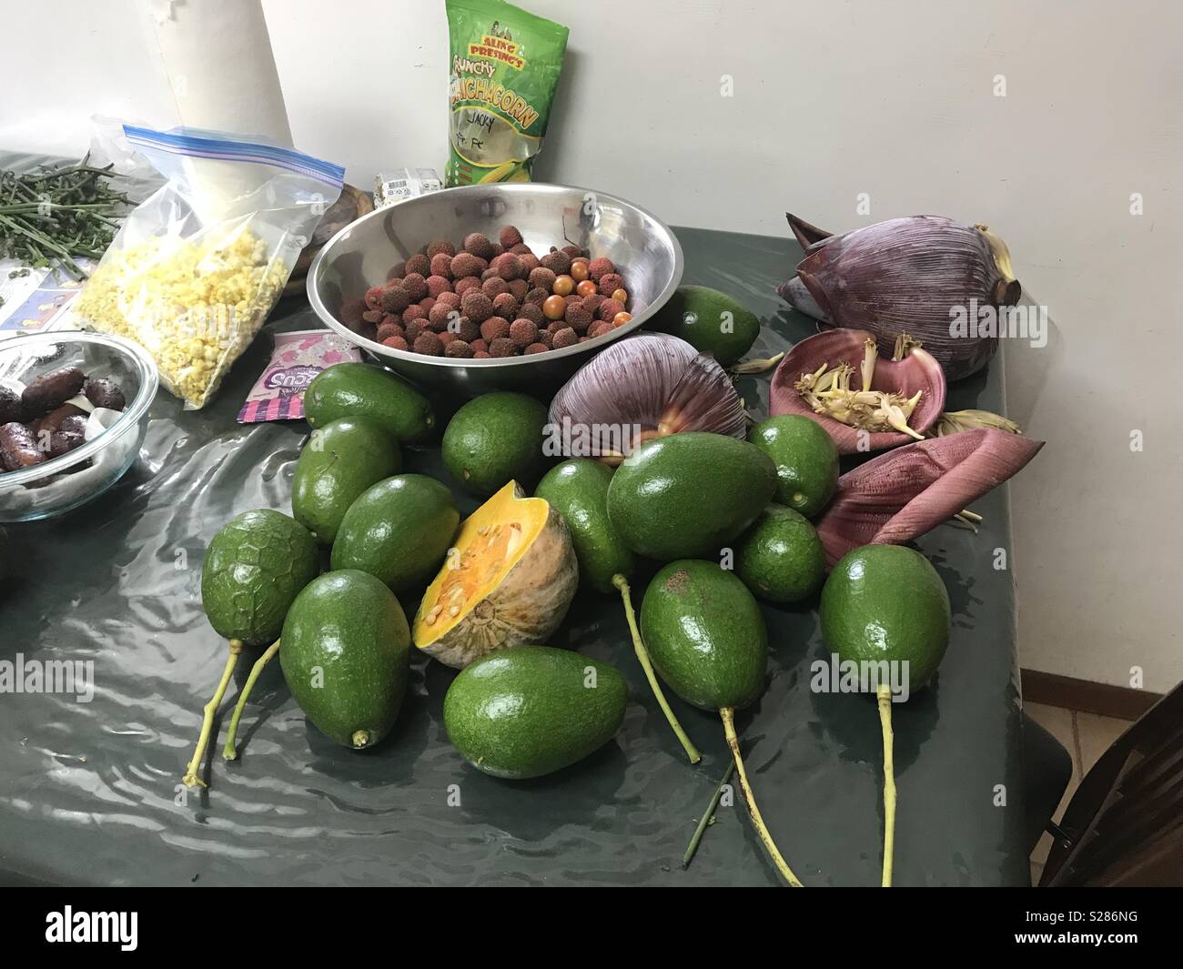 Bountiful fruits hi-res stock photography and images - Alamy