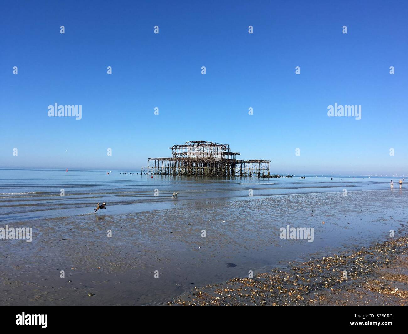 Brighton pier fire hi-res stock photography and images - Alamy