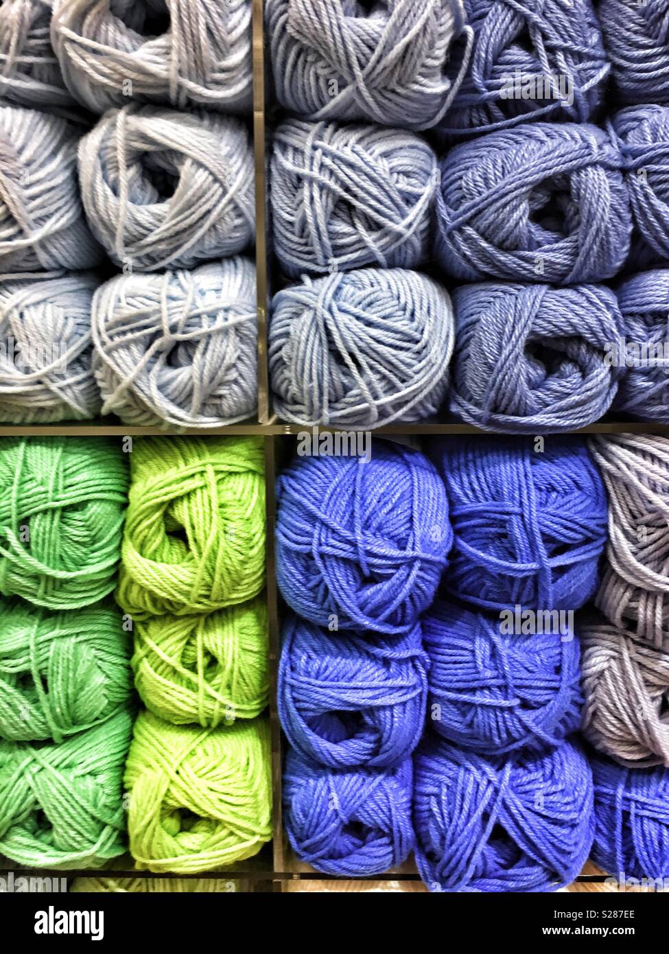 Wool colour hi-res stock photography and images - Alamy