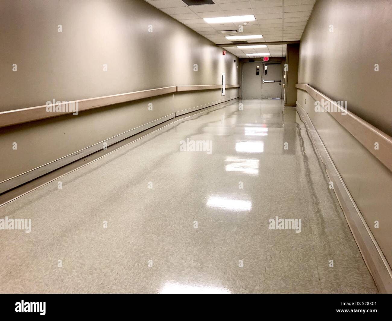 Empty hospital corridor Stock Photo - Alamy