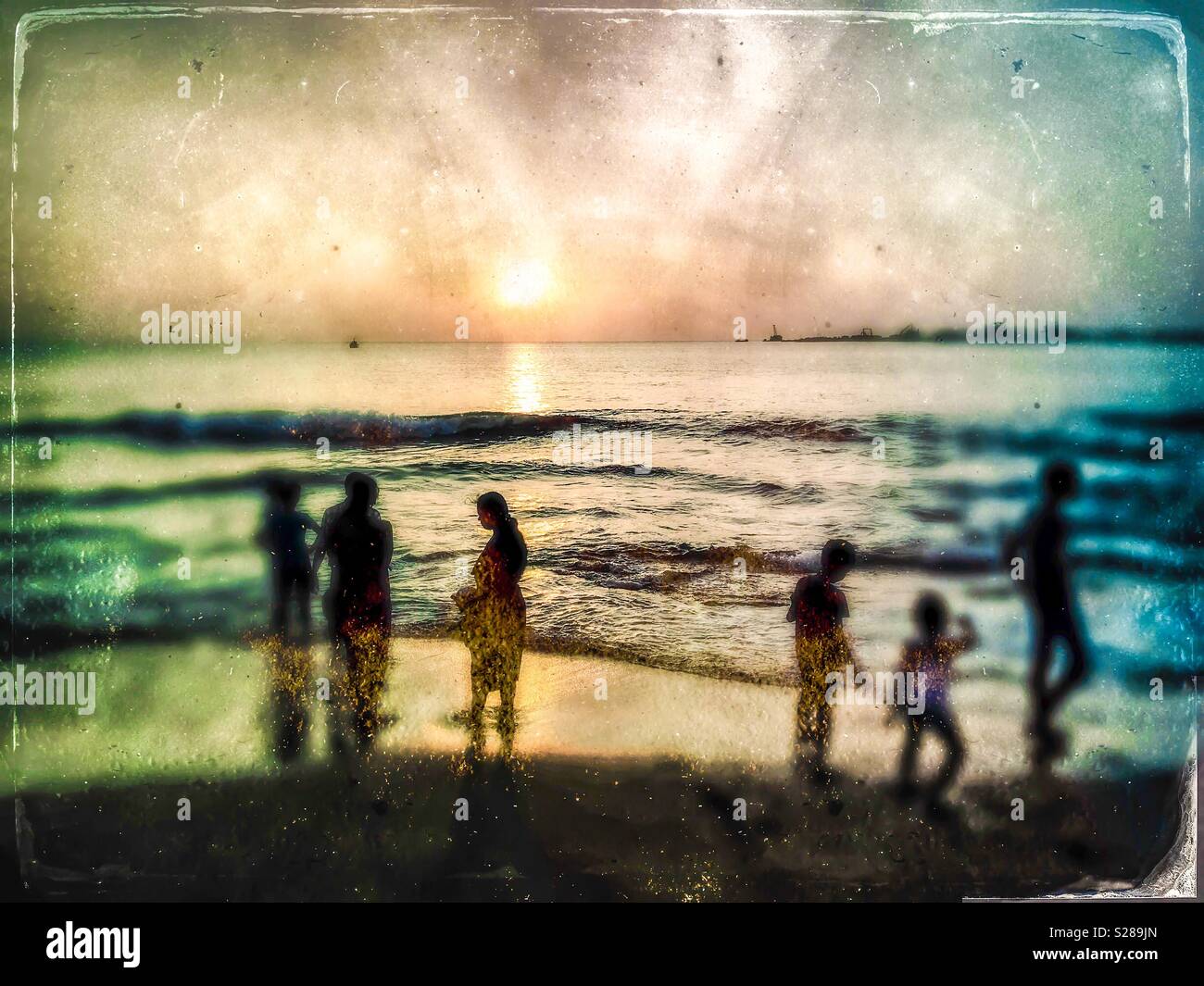 Sea in colombo hi-res stock photography and images - Alamy
