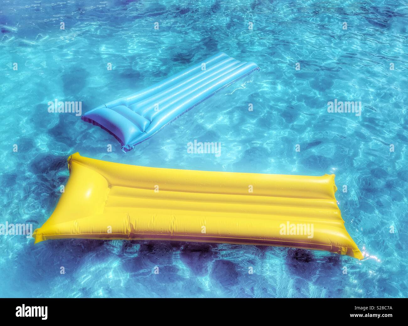 Lilo swimming hi-res stock photography and images - Alamy