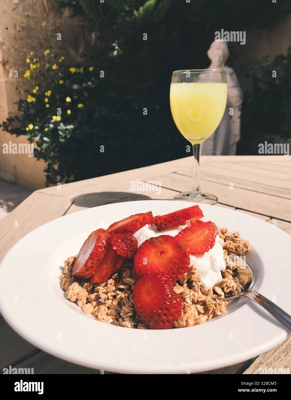 Breakfast in the sun Stock Photo - Alamy