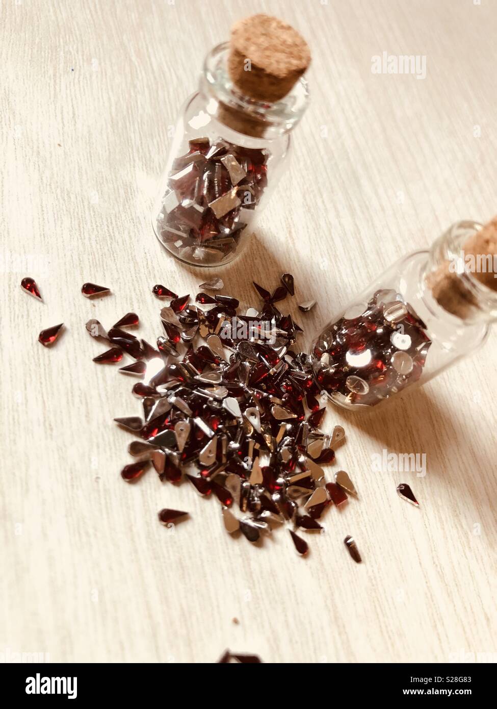 Small gems hi-res stock photography and images - Alamy