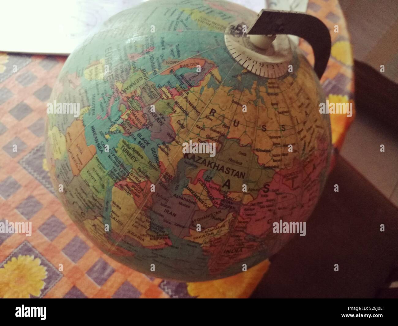 Ball shaped map hi-res stock photography and images - Alamy